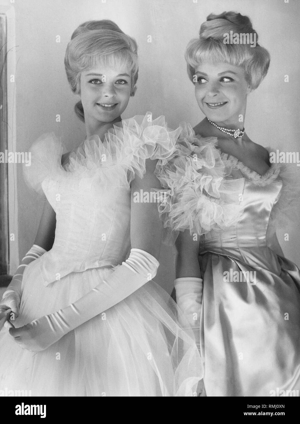 Actress 1962 Black and White Stock Photos & Images - Alamy