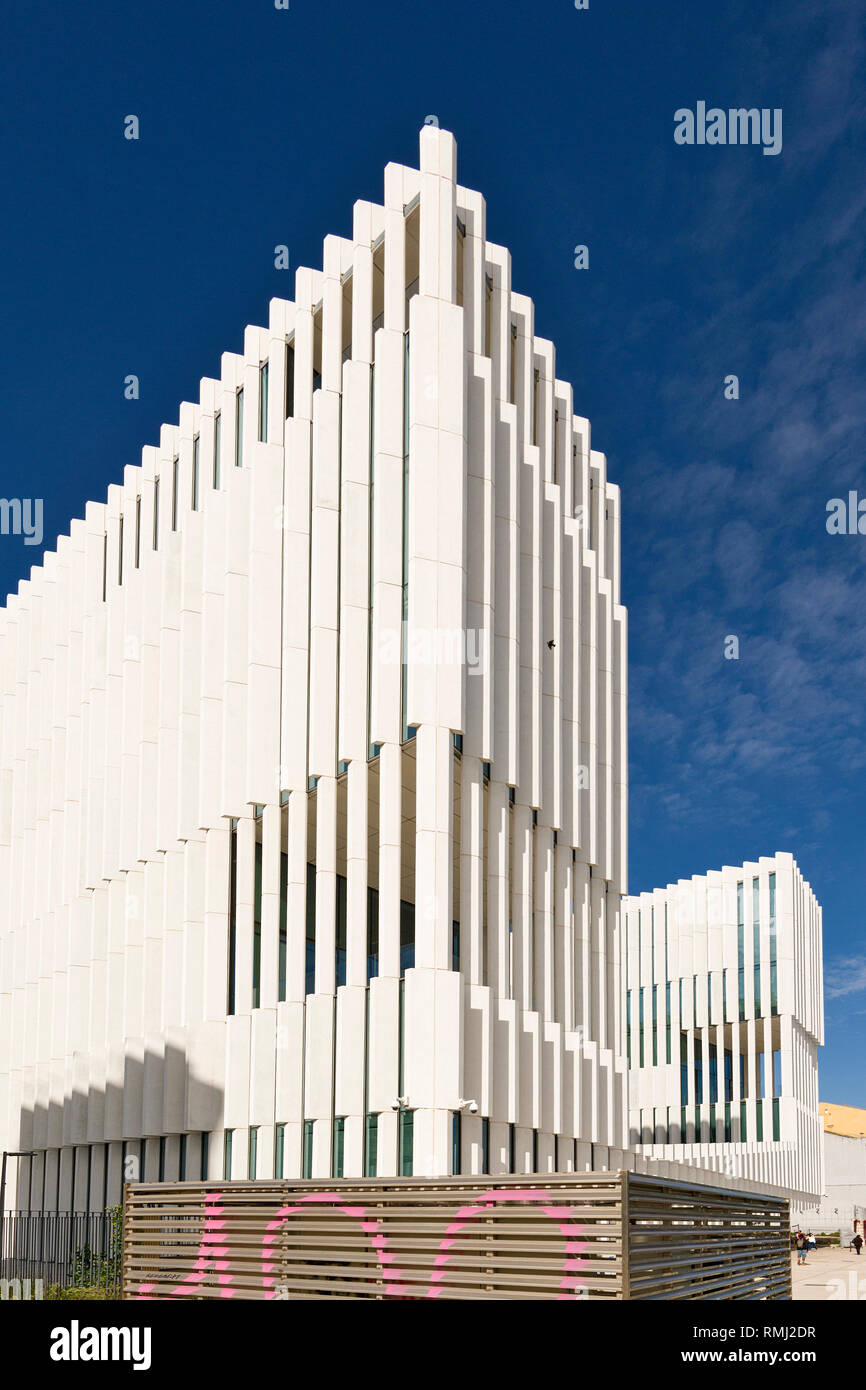 on the banks of the Tagus, the building of the new headquarters of the ...