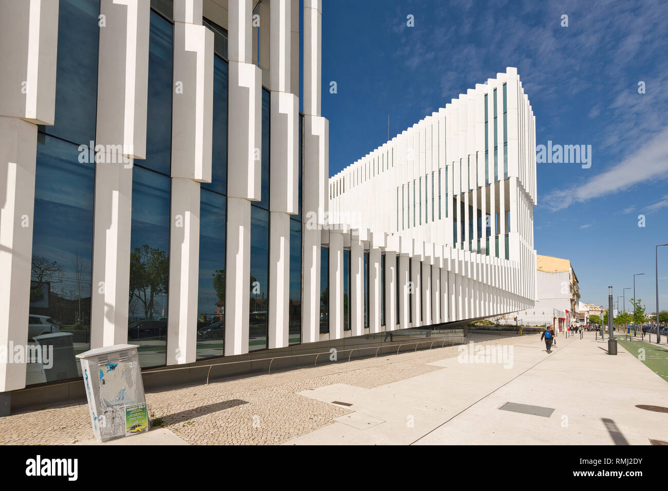on the banks of the Tagus, the building of the new headquarters of the ...