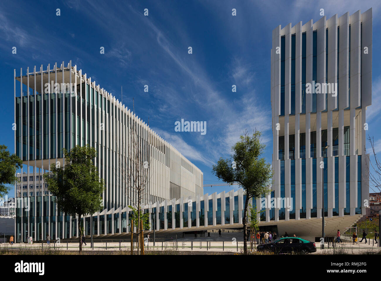 on the banks of the Tagus, the building of the new headquarters of the ...