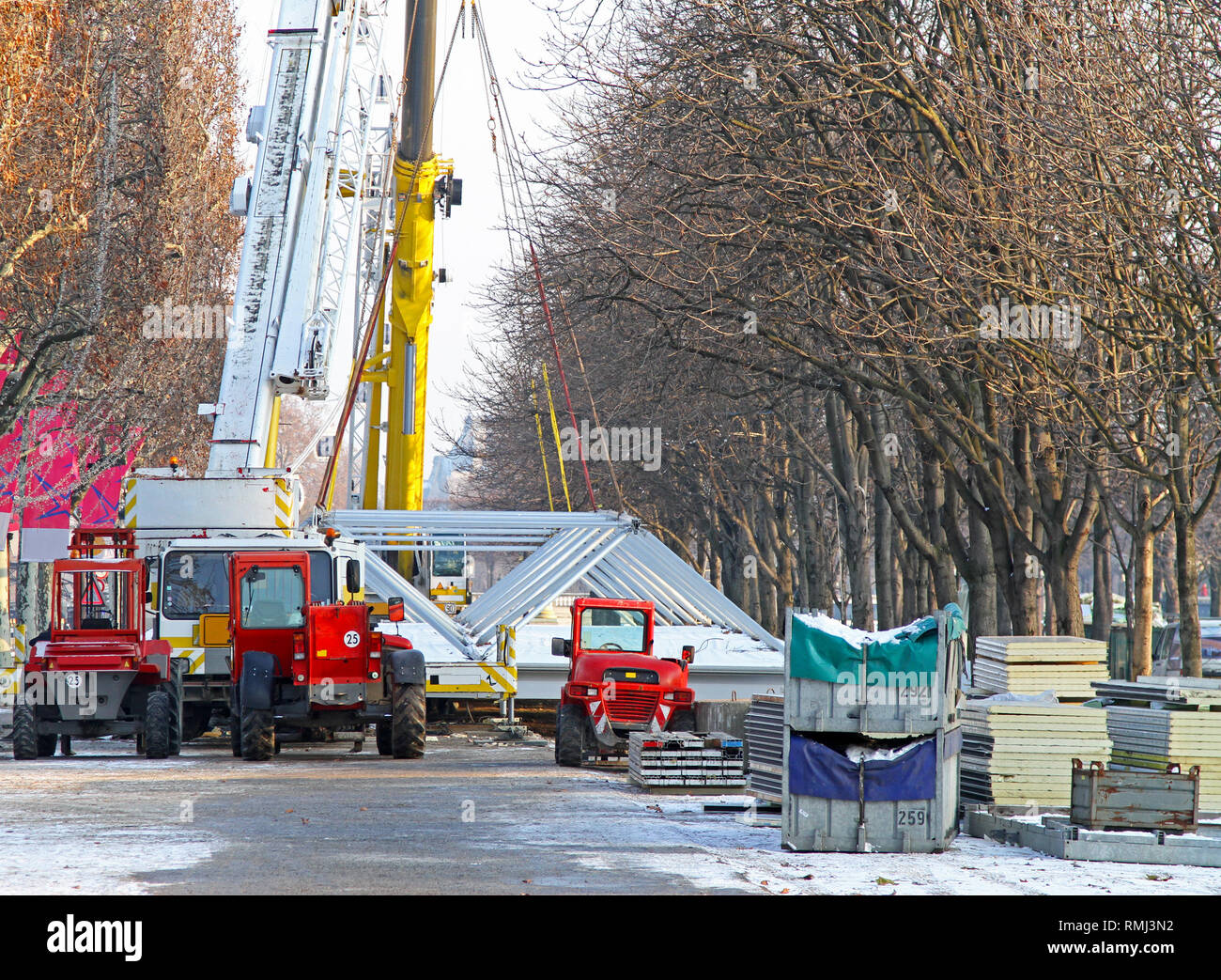 Construction site with heavy weight equipment machinery Stock Photo - Alamy