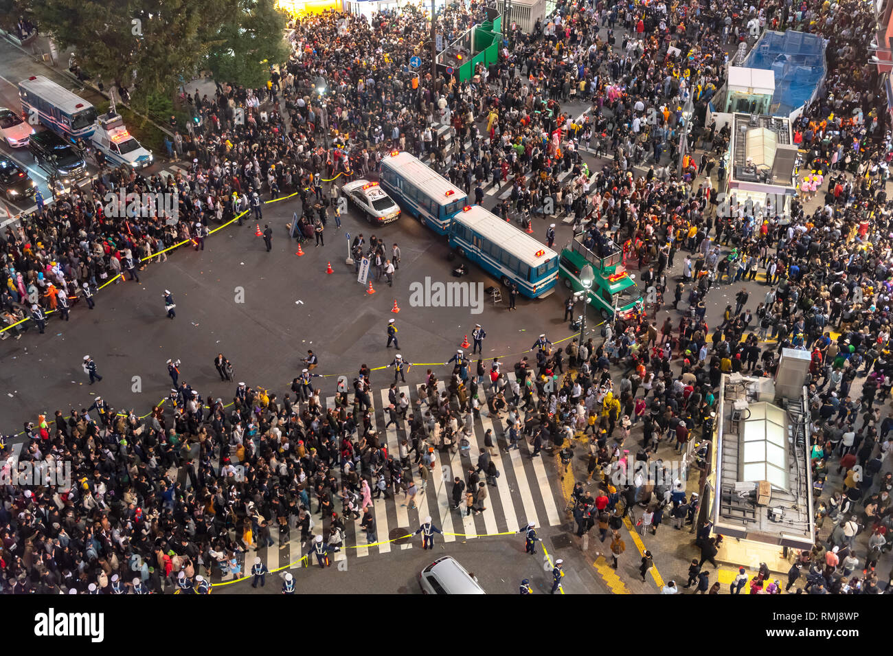 Pedestrians crosswalk at Shibuya district in Tokyo, Japan. Shibuya ...