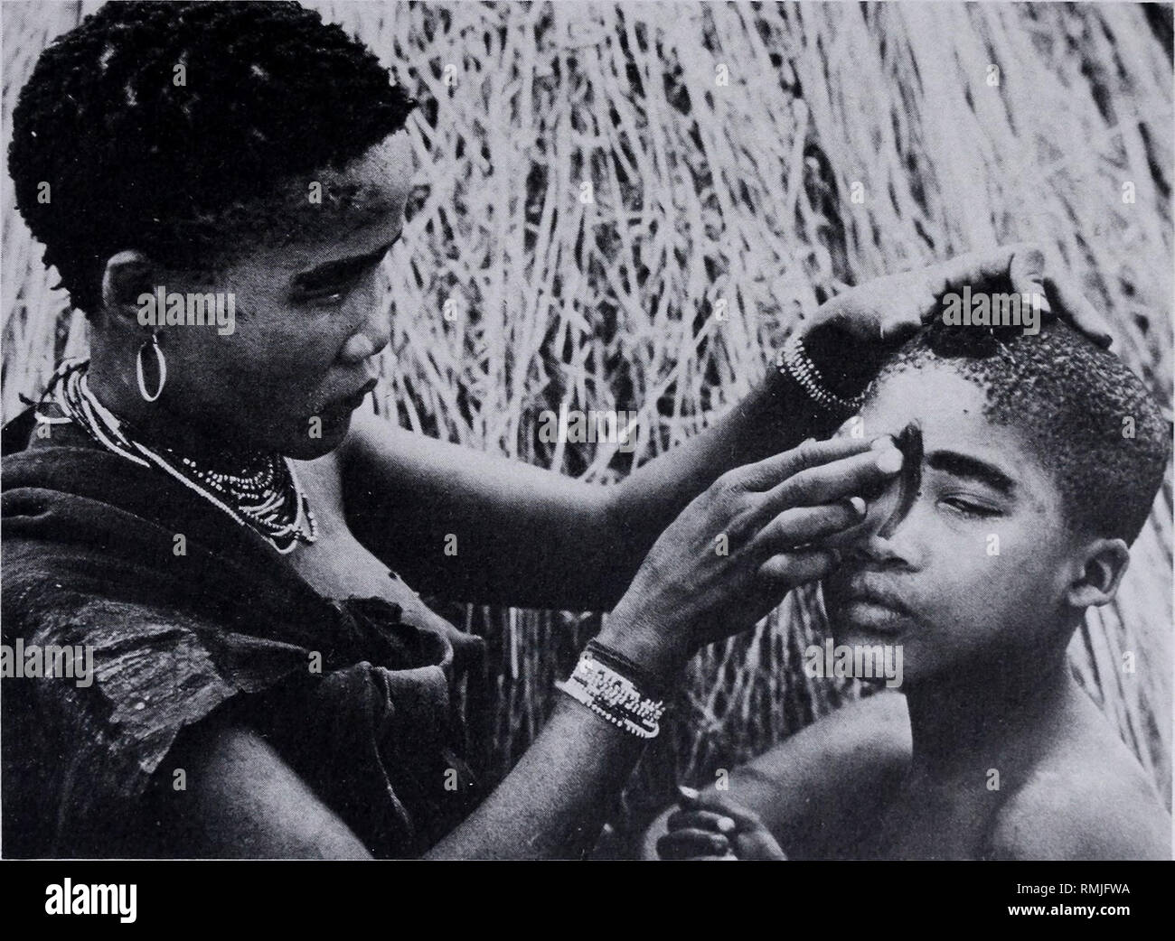 Khoisan group hi-res stock photography and images - Alamy