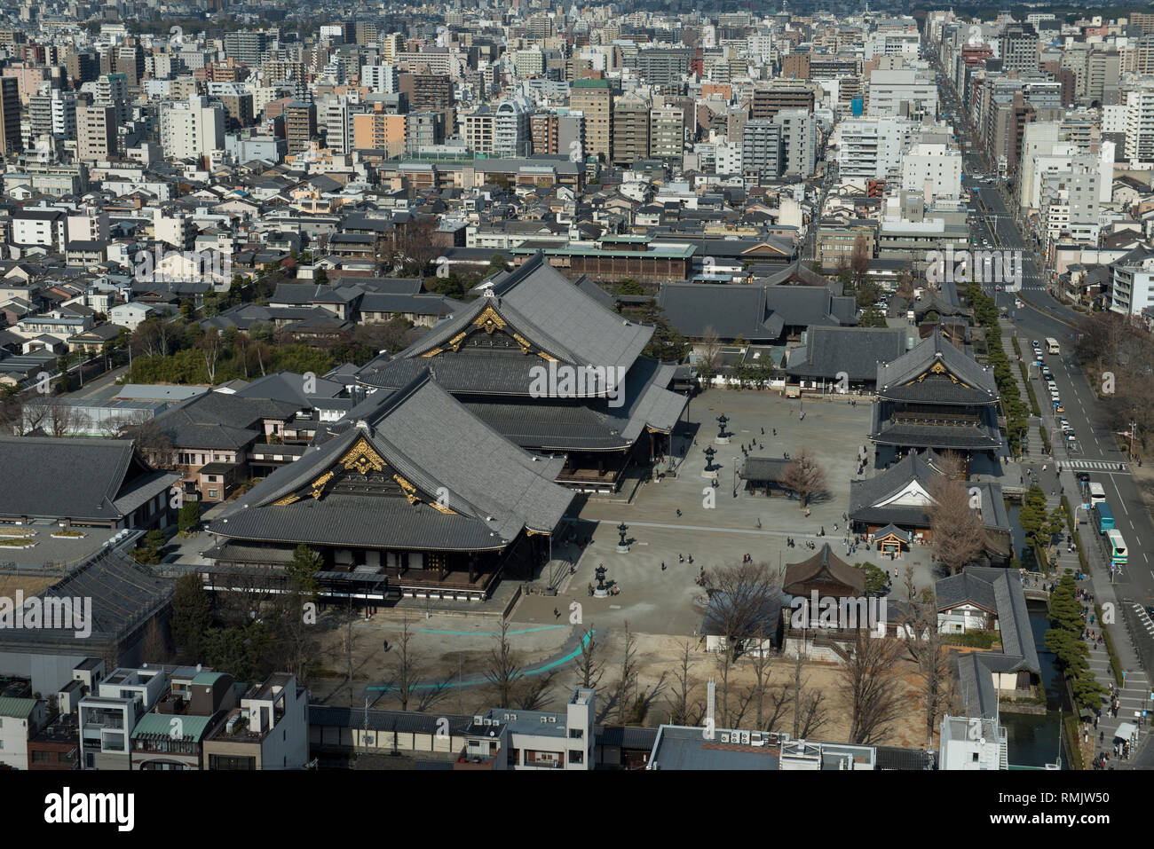 Higashi honganji aerial hi-res stock photography and images - Alamy