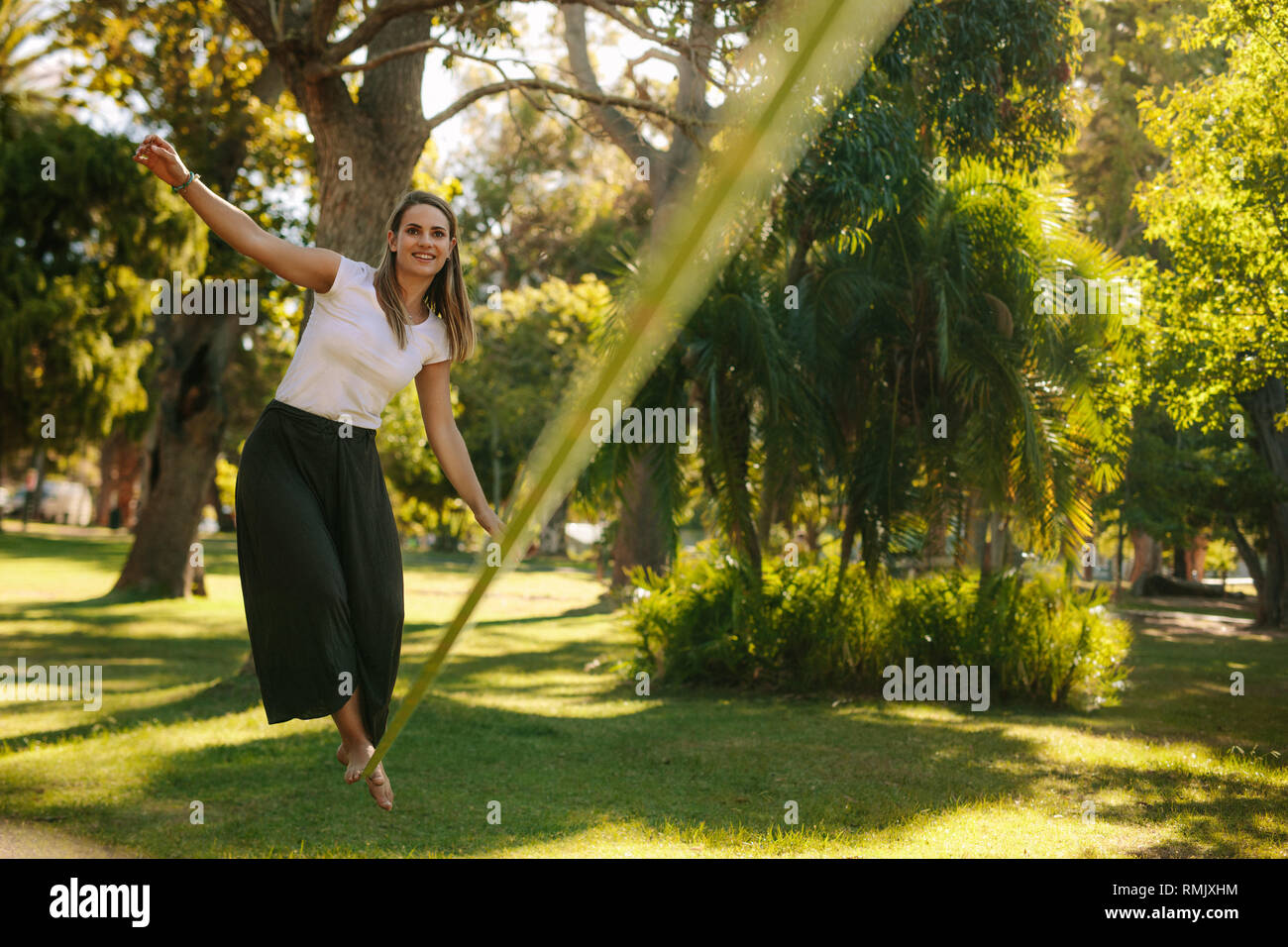 Legs tied rope hi-res stock photography and images - Alamy