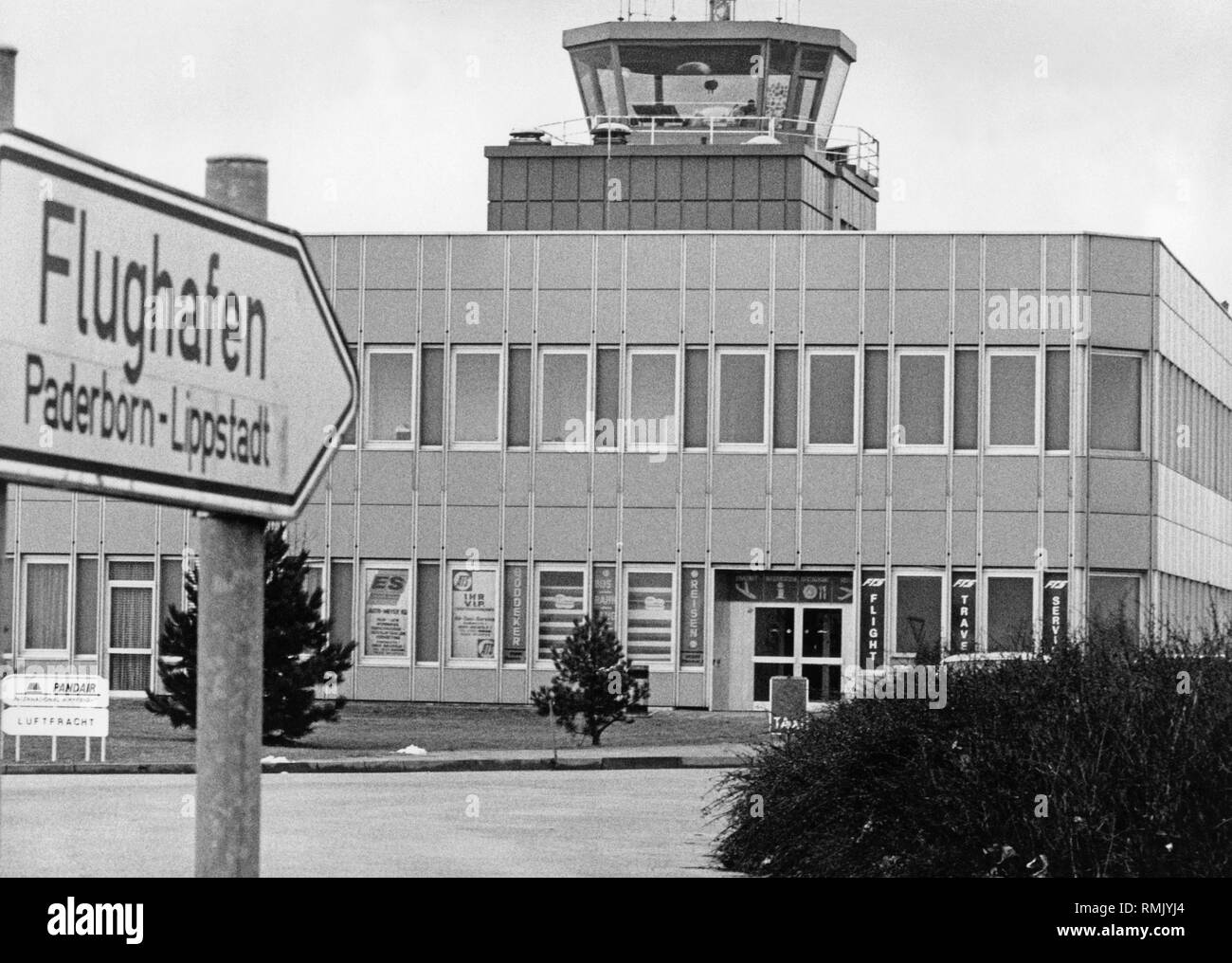 Paderborn airport hi-res stock photography and images - Alamy