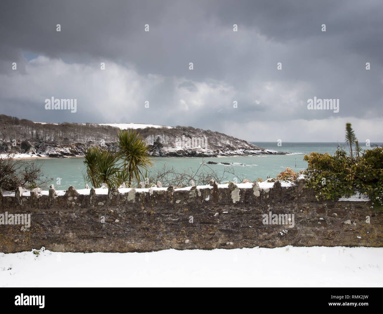 East cliff walk hi-res stock photography and images - Alamy