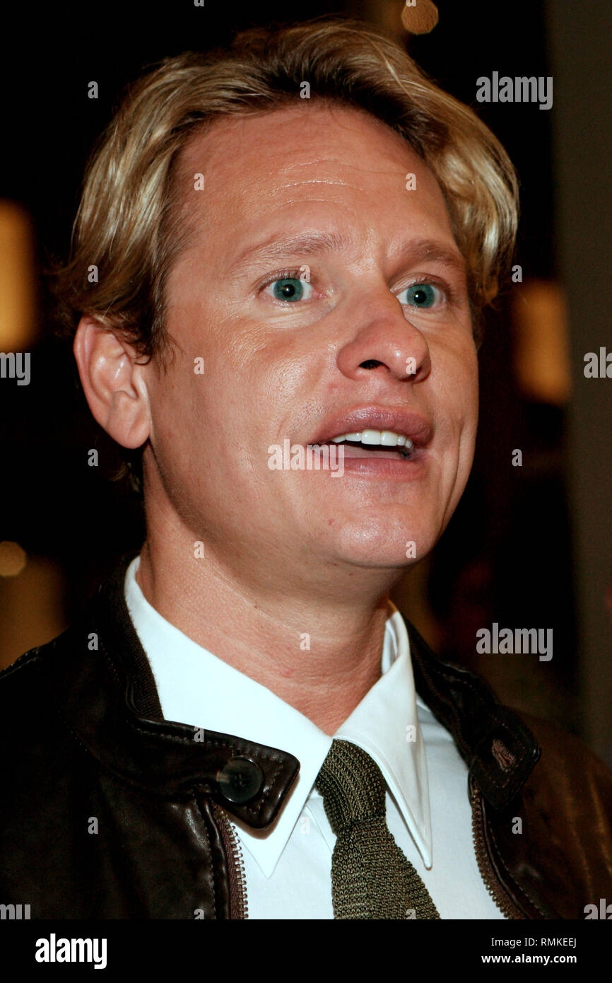 Donna karens flagship store hi-res stock photography and images - Alamy