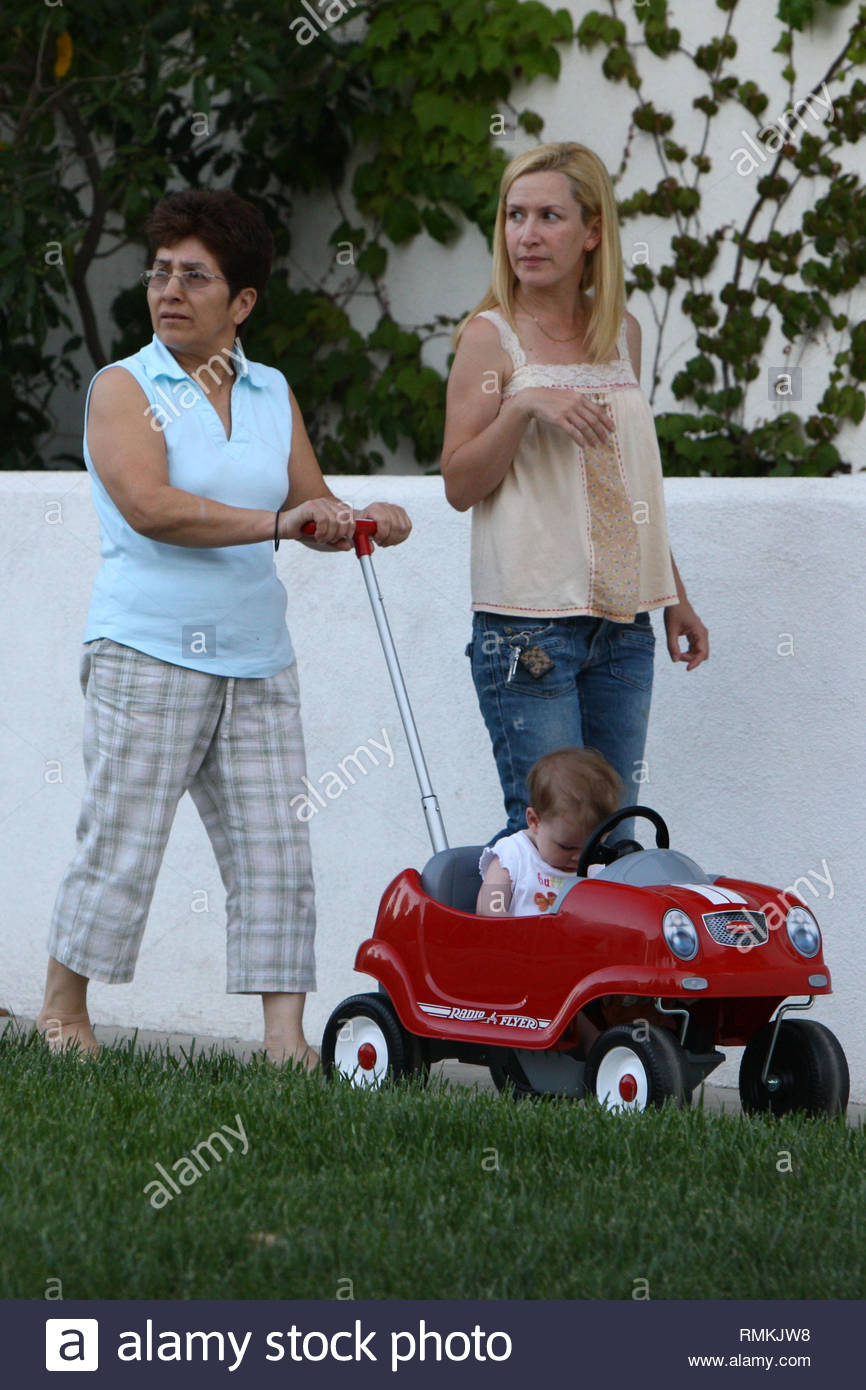 Angela Kinsey Stock Photos & Angela Kinsey Stock Images - Alamy