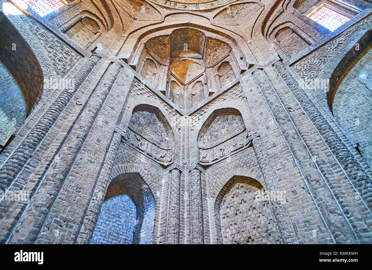 ISFAHAN, IRAN - OCTOBER 21, 2017: The carved brick wall of the ...