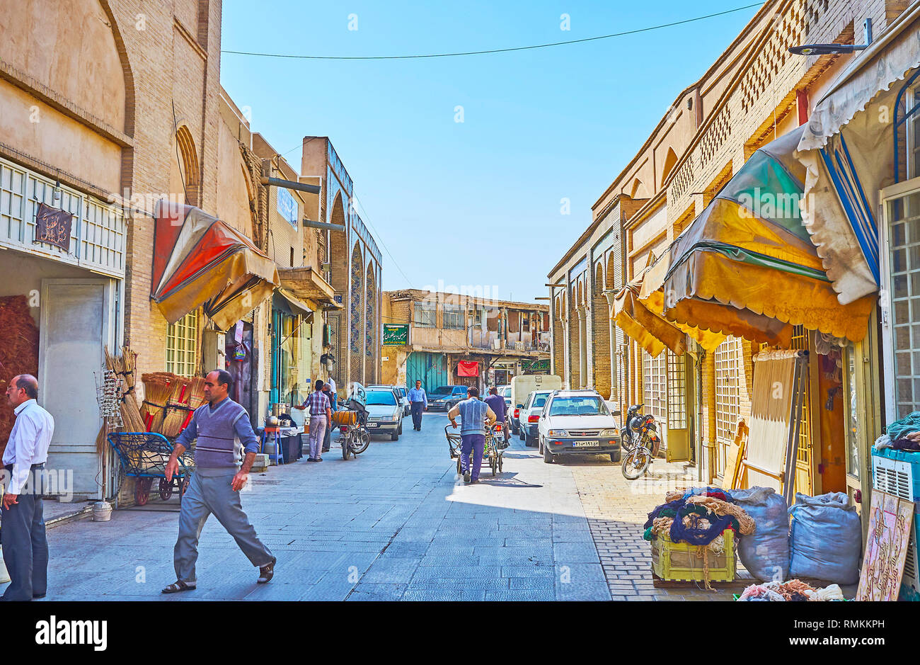 ISFAHAN, IRAN - OCTOBER 21, 2017: Walk the narrow streets and old ...
