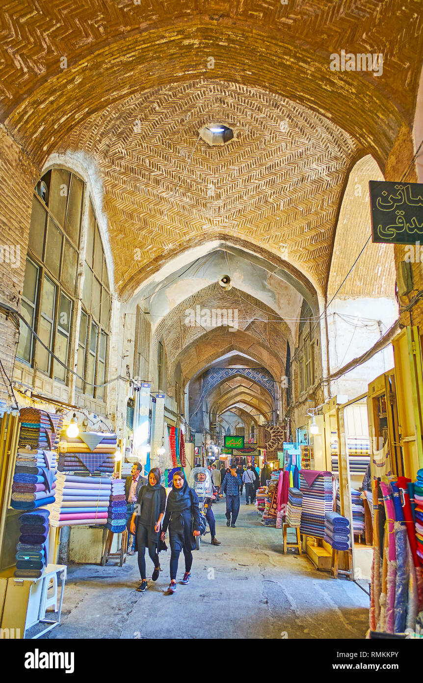 Iran isfahan old bazaar hi-res stock photography and images - Alamy