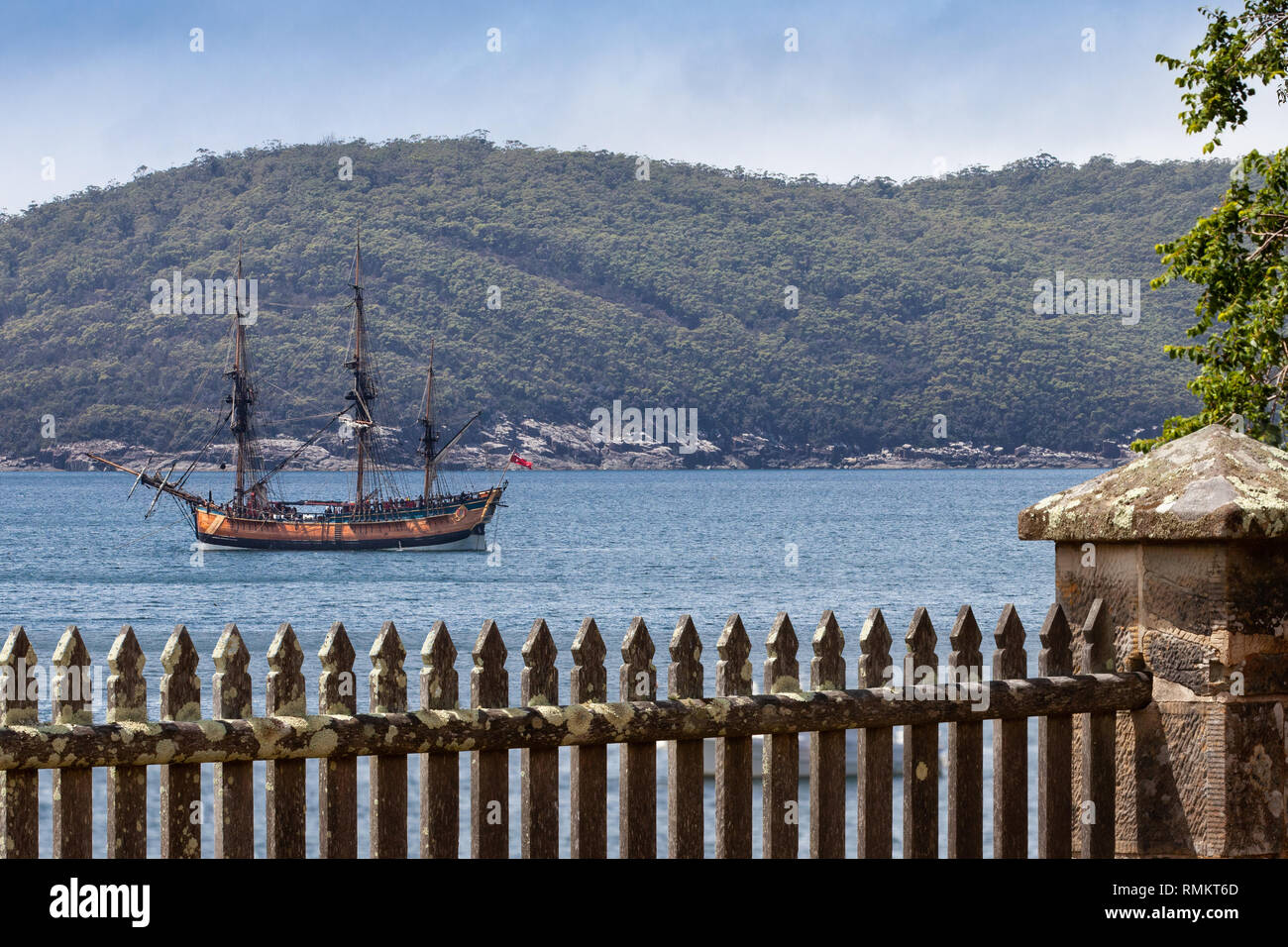 Sailing ship endeavour hi-res stock photography and images - Alamy