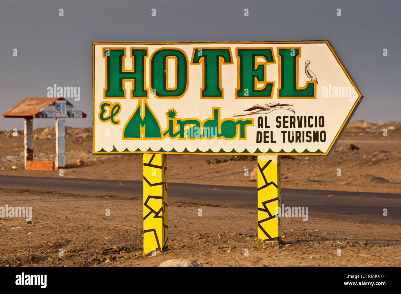 Panamericana,On the way to Paracas Stock Photo - Alamy