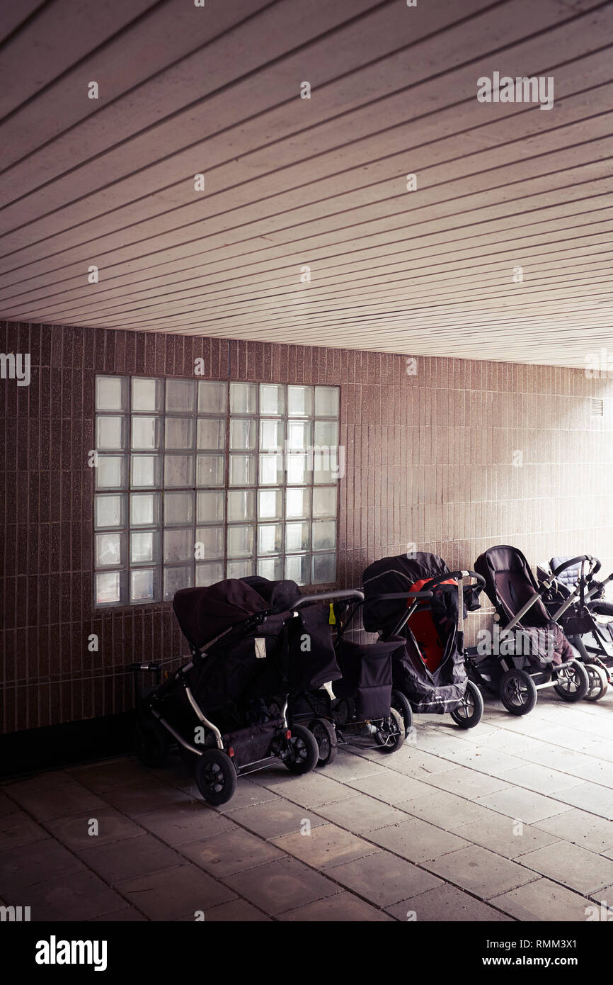 Residential preschool hi-res stock photography and images - Alamy