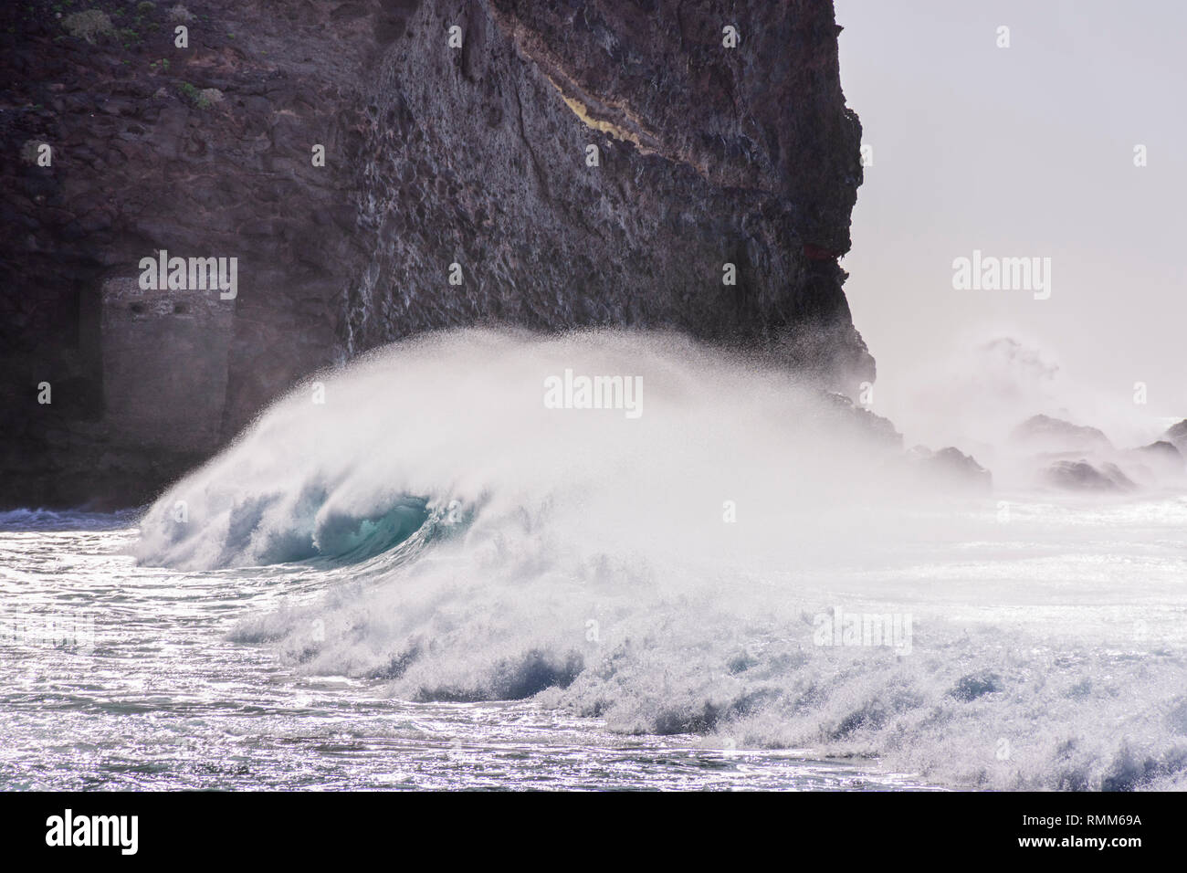 Scene view of waves in the atlantic ocean Stock Photo - Alamy