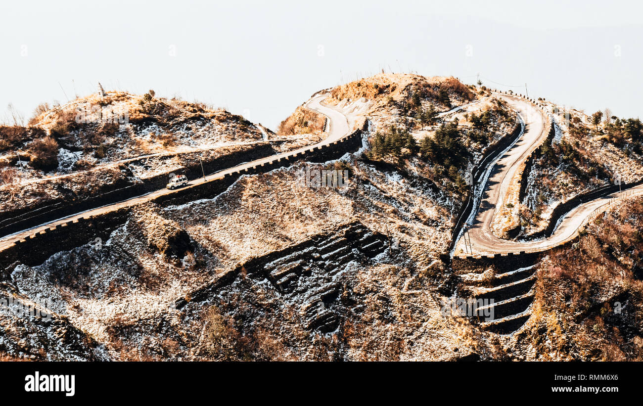 Sikkim bhutan border hi-res stock photography and images - Alamy