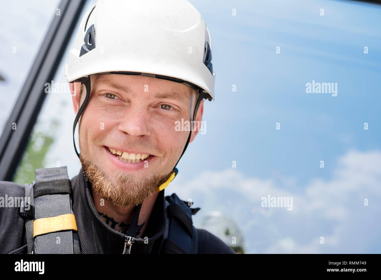 Construction worker helmet hi-res stock photography and images - Alamy