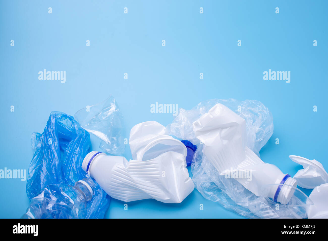 Rubbish in bin unsorted hi-res stock photography and images - Alamy