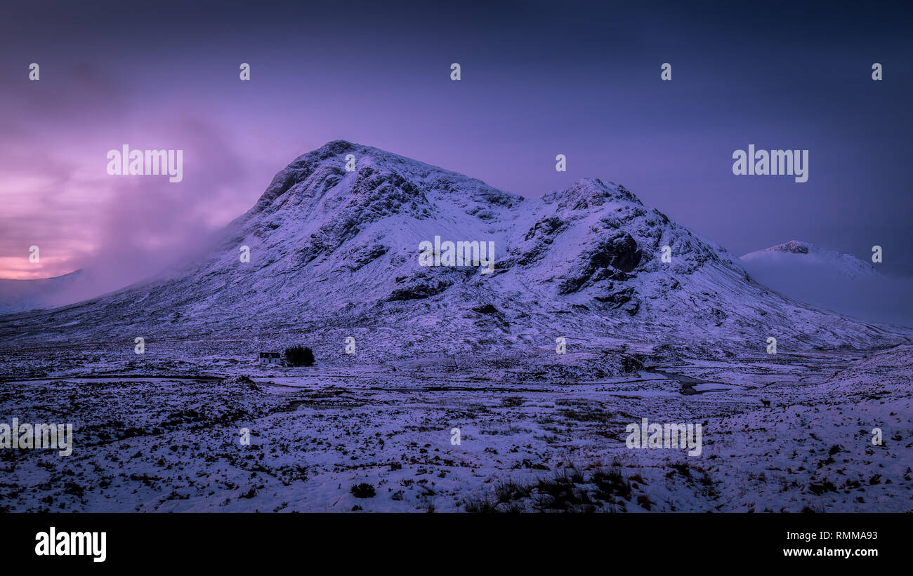 Snow clouds uk mountain hi-res stock photography and images - Alamy