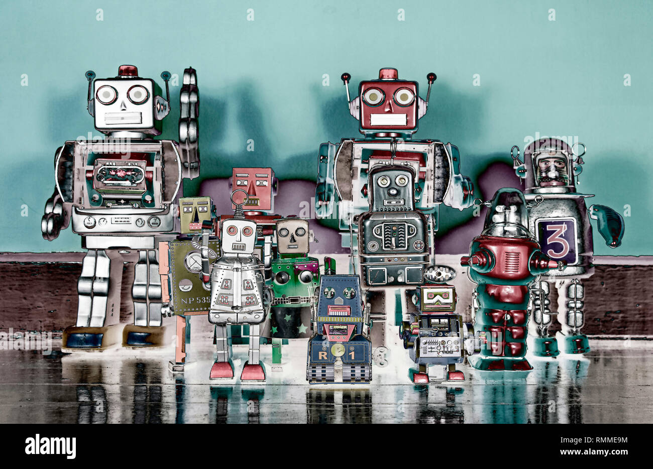 Vintage Robots Wallpaper