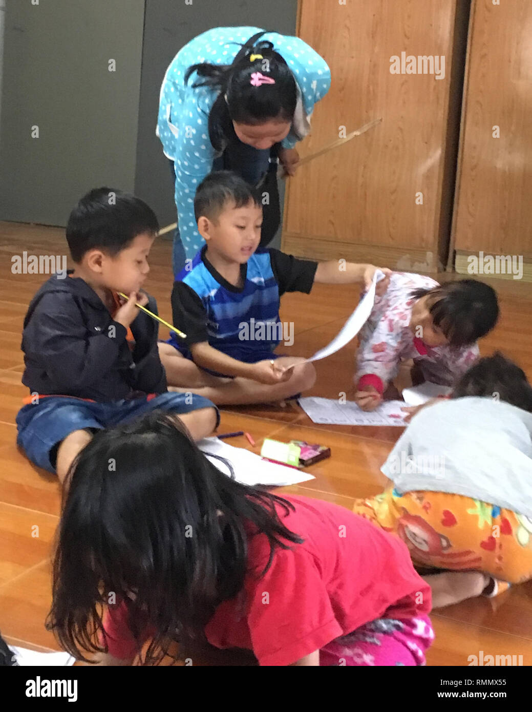 Thai teacher and students in the classroom Stock Photo - Alamy
