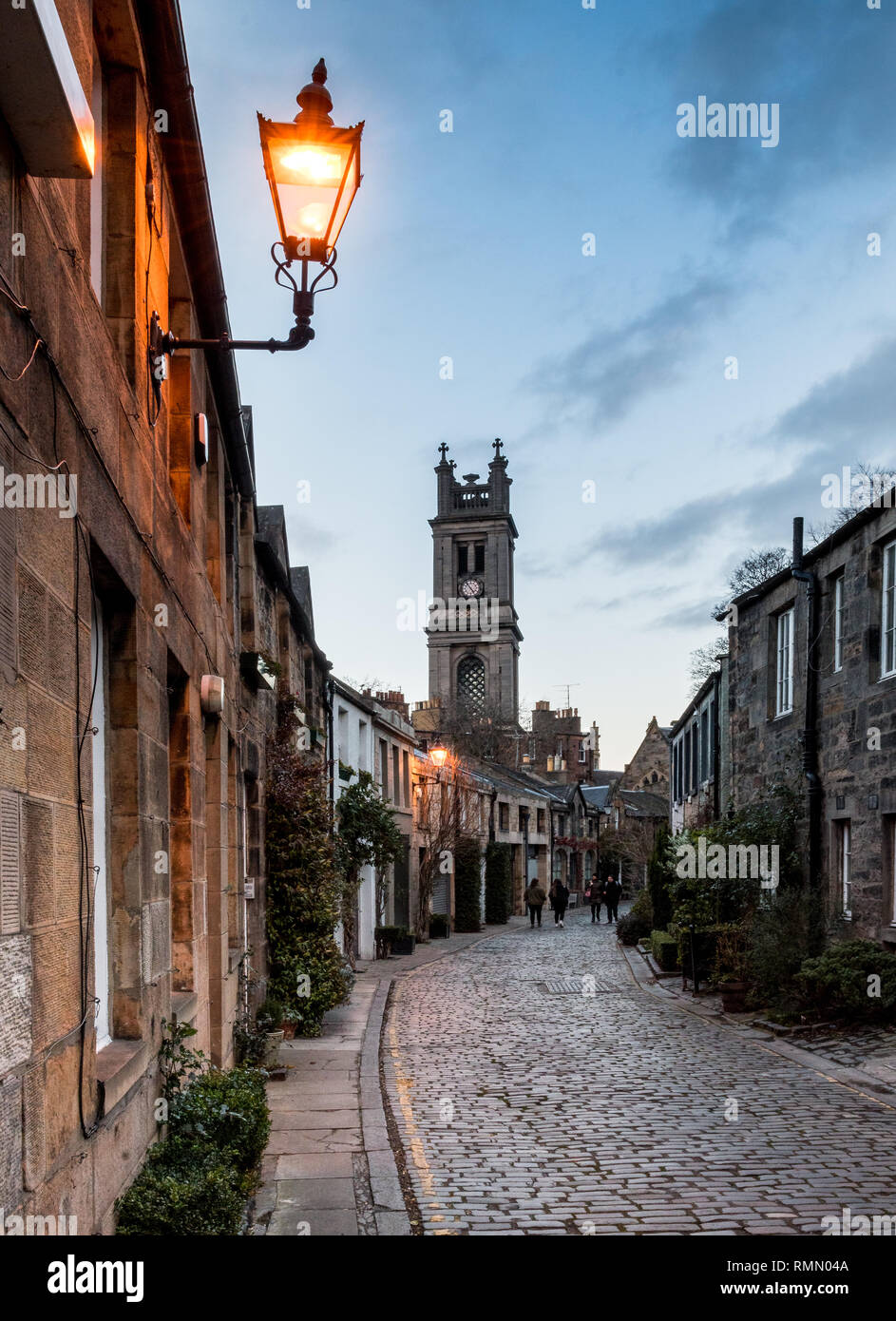 picturesque Circus Lane in Stockbridge, Edinburgh Stock Photo - Alamy