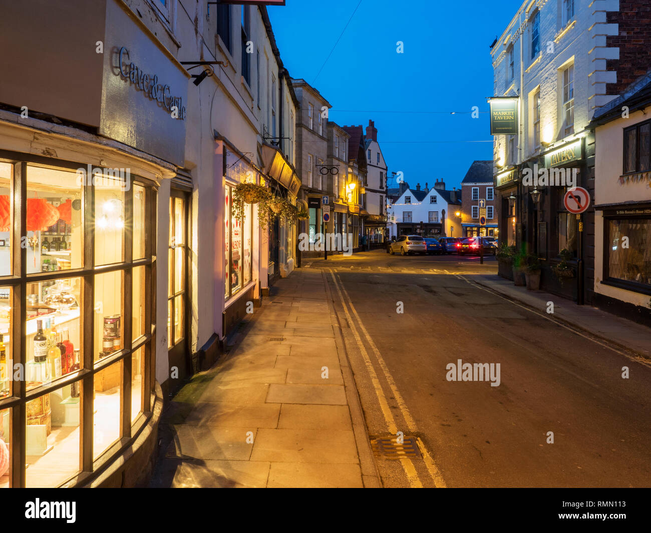Castlegate independent shops knaresborough hi-res stock photography and ...