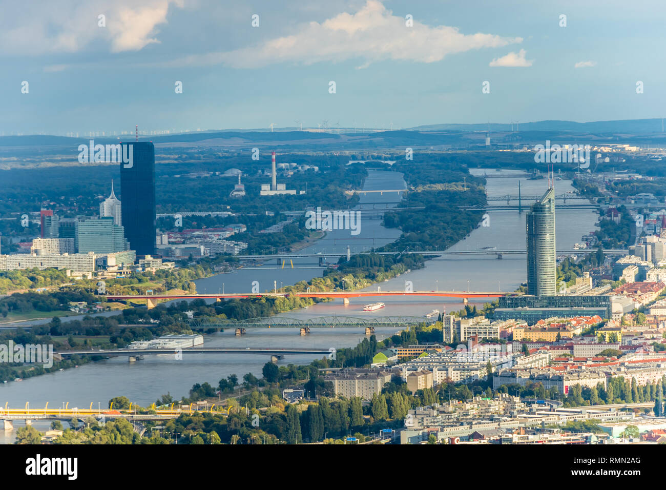 Vienna river water bridges hi-res stock photography and images - Alamy