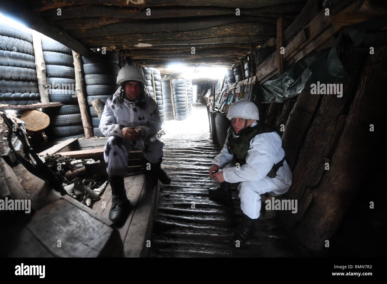 Soldiers from above hi-res stock photography and images - Alamy