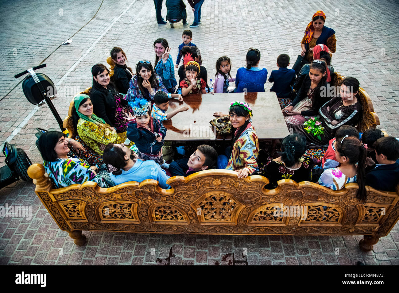 Uzbekistan Samarcanda People Stock Photo - Alamy