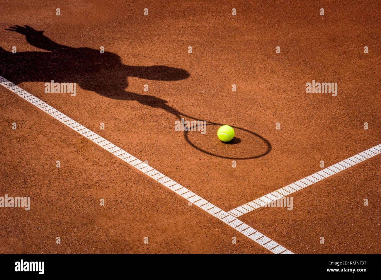 Tennis racket shadow hi-res stock photography and images - Alamy