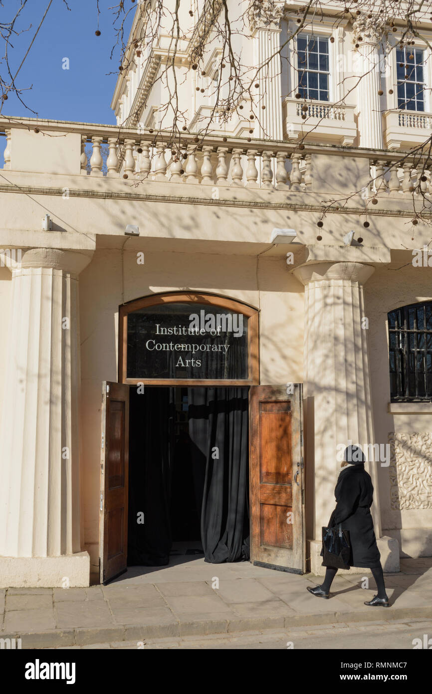 The entrance to the ICA or Institute of Contemporary Arts Carlton House ...