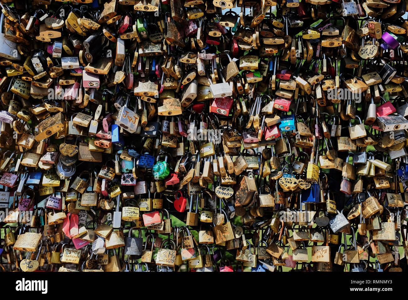 Paris icon in red abstract hi-res stock photography and images - Alamy