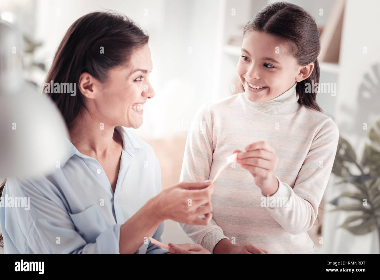 Well mannered hi-res stock photography and images - Alamy