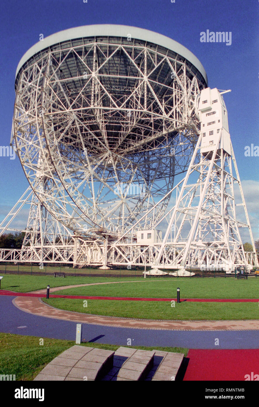 The Lovell Telescope at Jodrell Bank Observatory in the United Kingdom ...