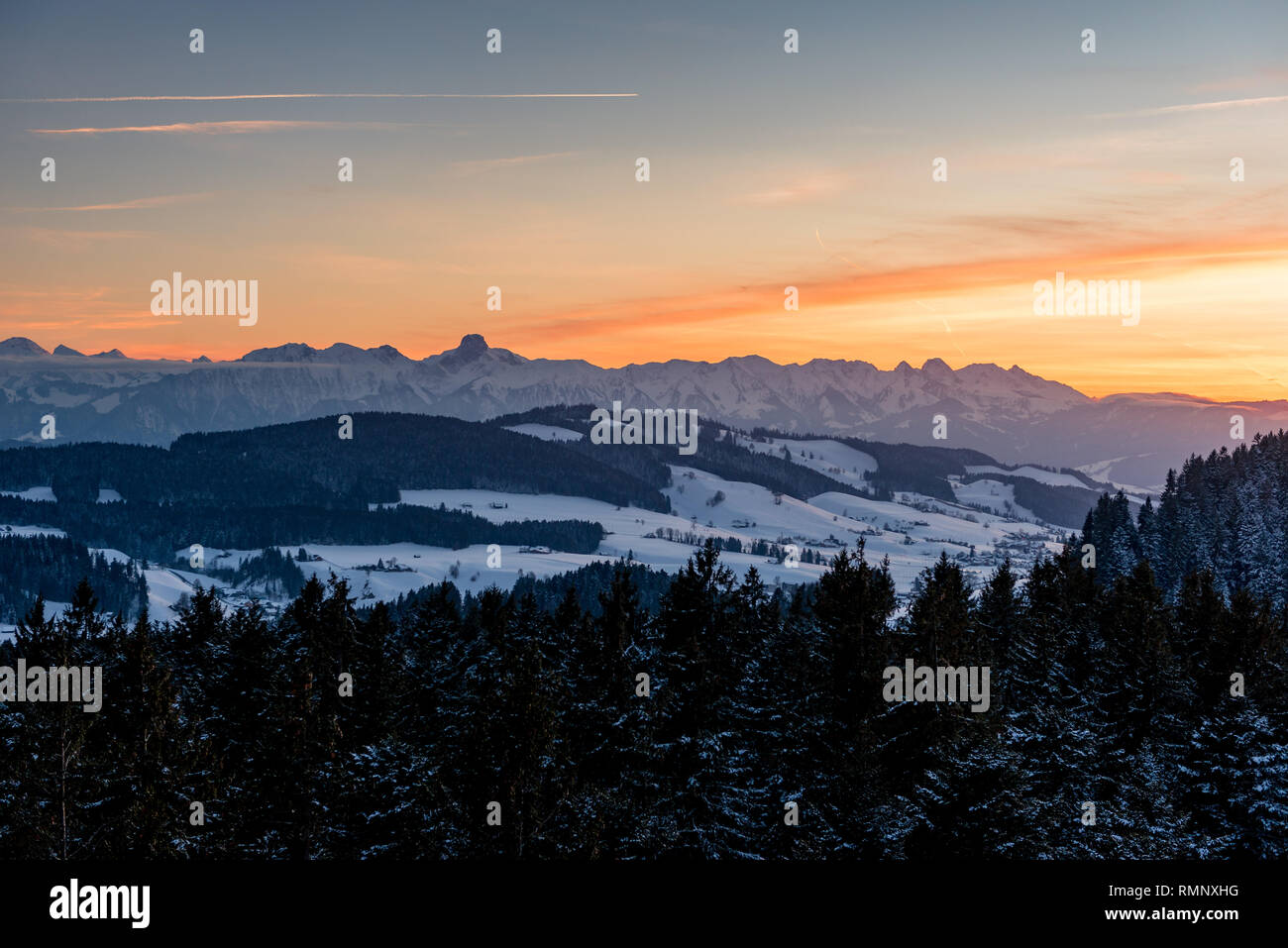 Sunset in the bernese alps hi-res stock photography and images - Alamy