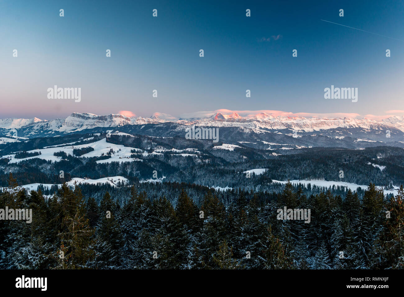 Sunset in the bernese alps hi-res stock photography and images - Alamy