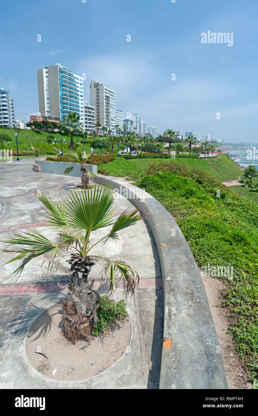 Lima peru building modern hi-res stock photography and images - Alamy