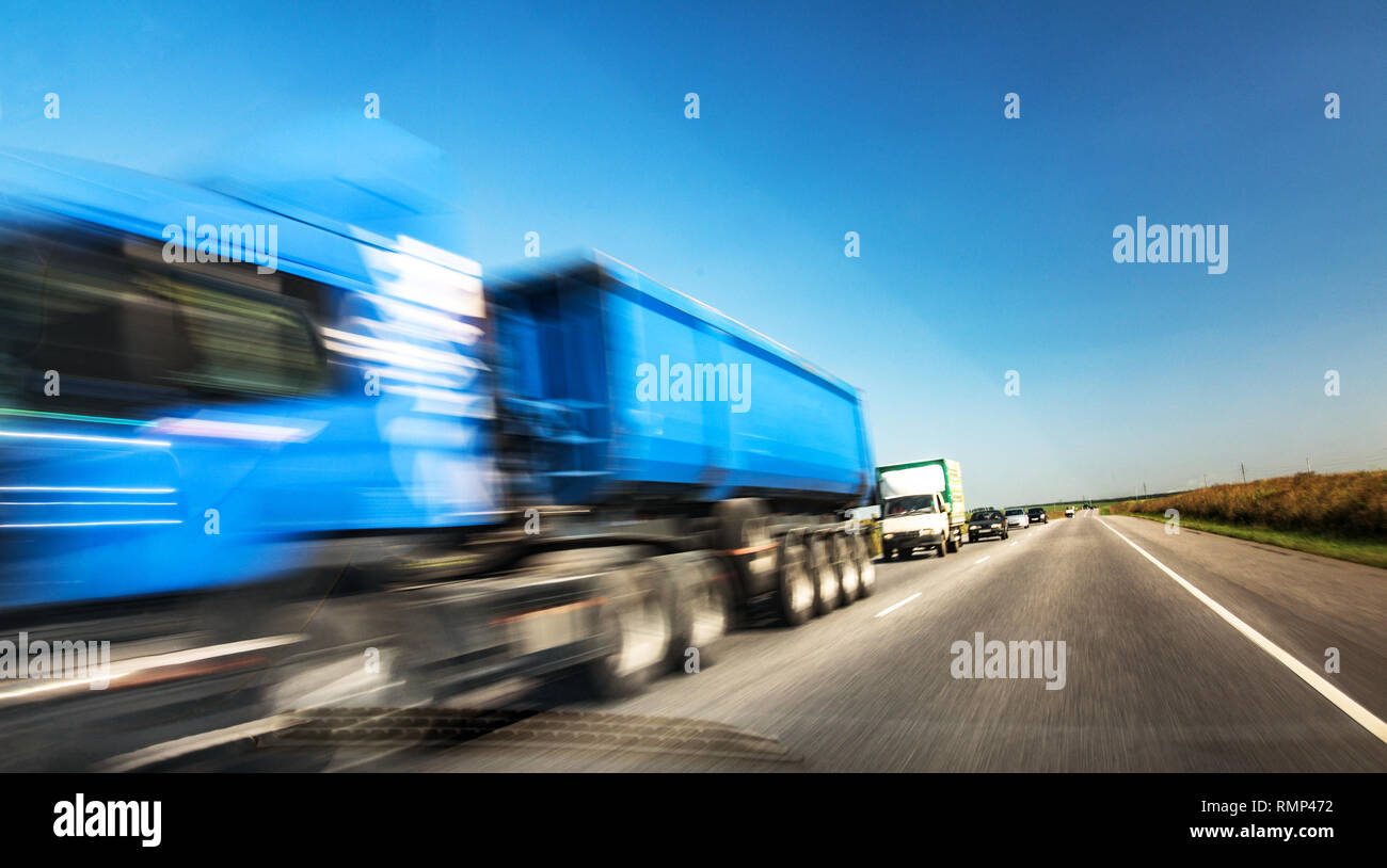 Fast moving truck hi-res stock photography and images - Alamy
