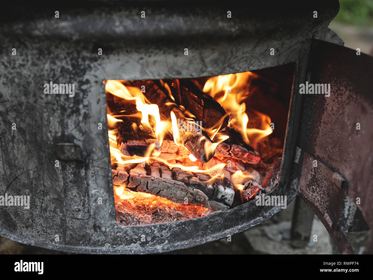 Fire flames in old brick hi-res stock photography and images - Alamy