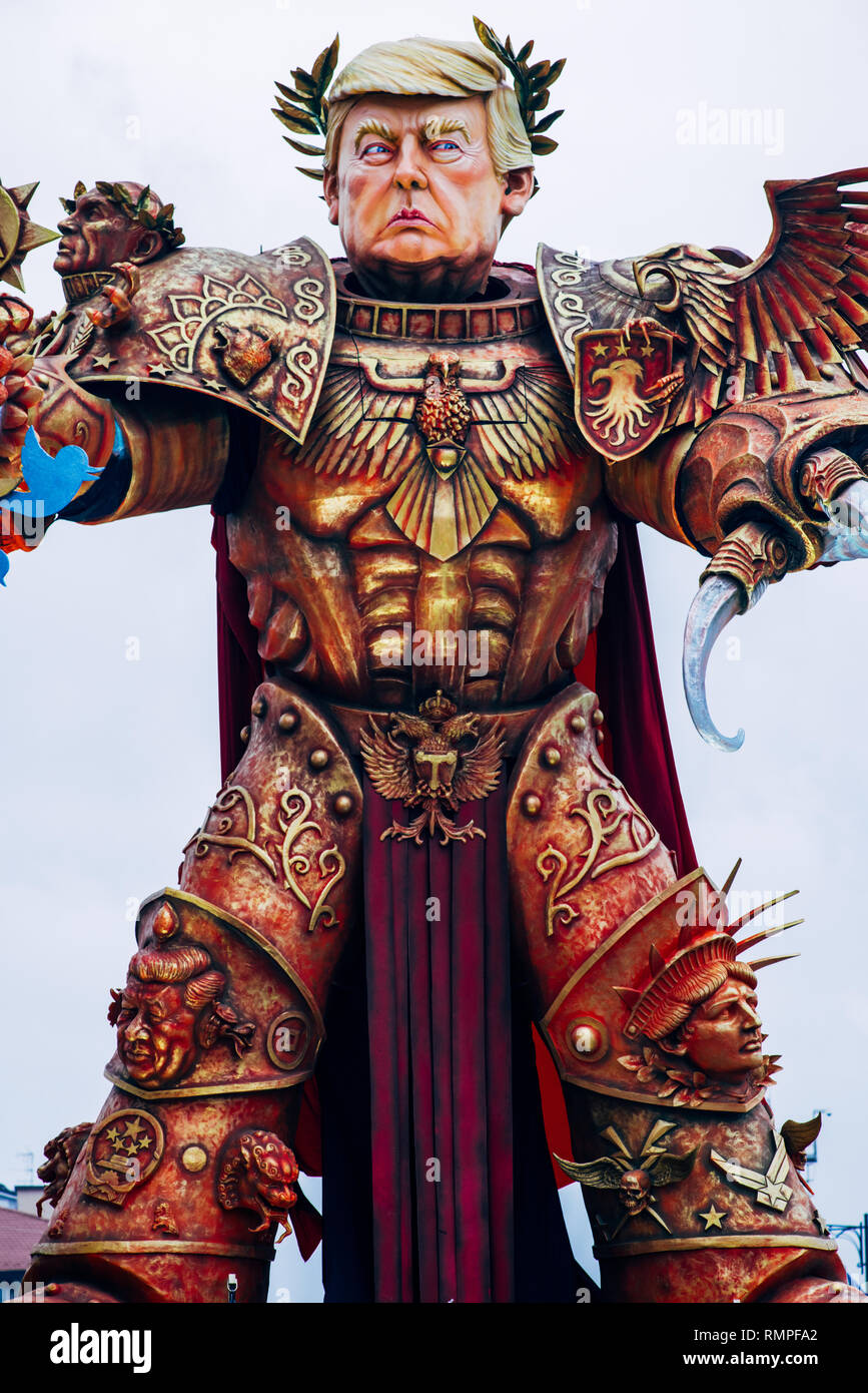 VIAREGGIO,ITALY-09: A giant paper-mache called "dazi nostri " is ...