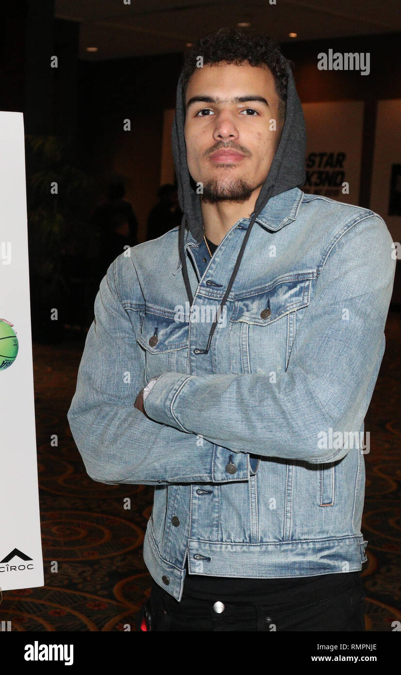 Young star with jet hi-res stock photography and images - Alamy