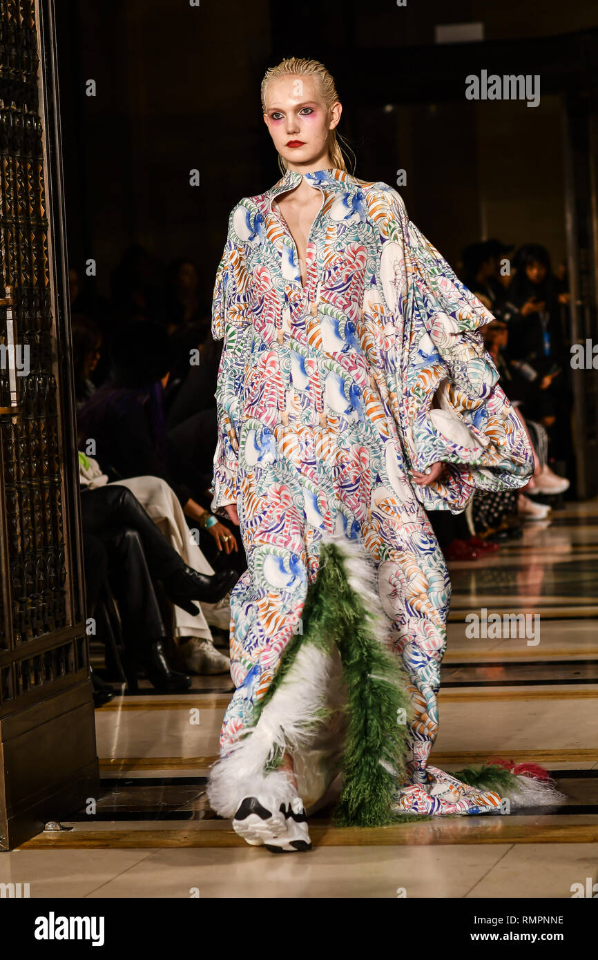 Jayne Pierson showcases it latest collection at Fashion Scout LFW AW19 ...