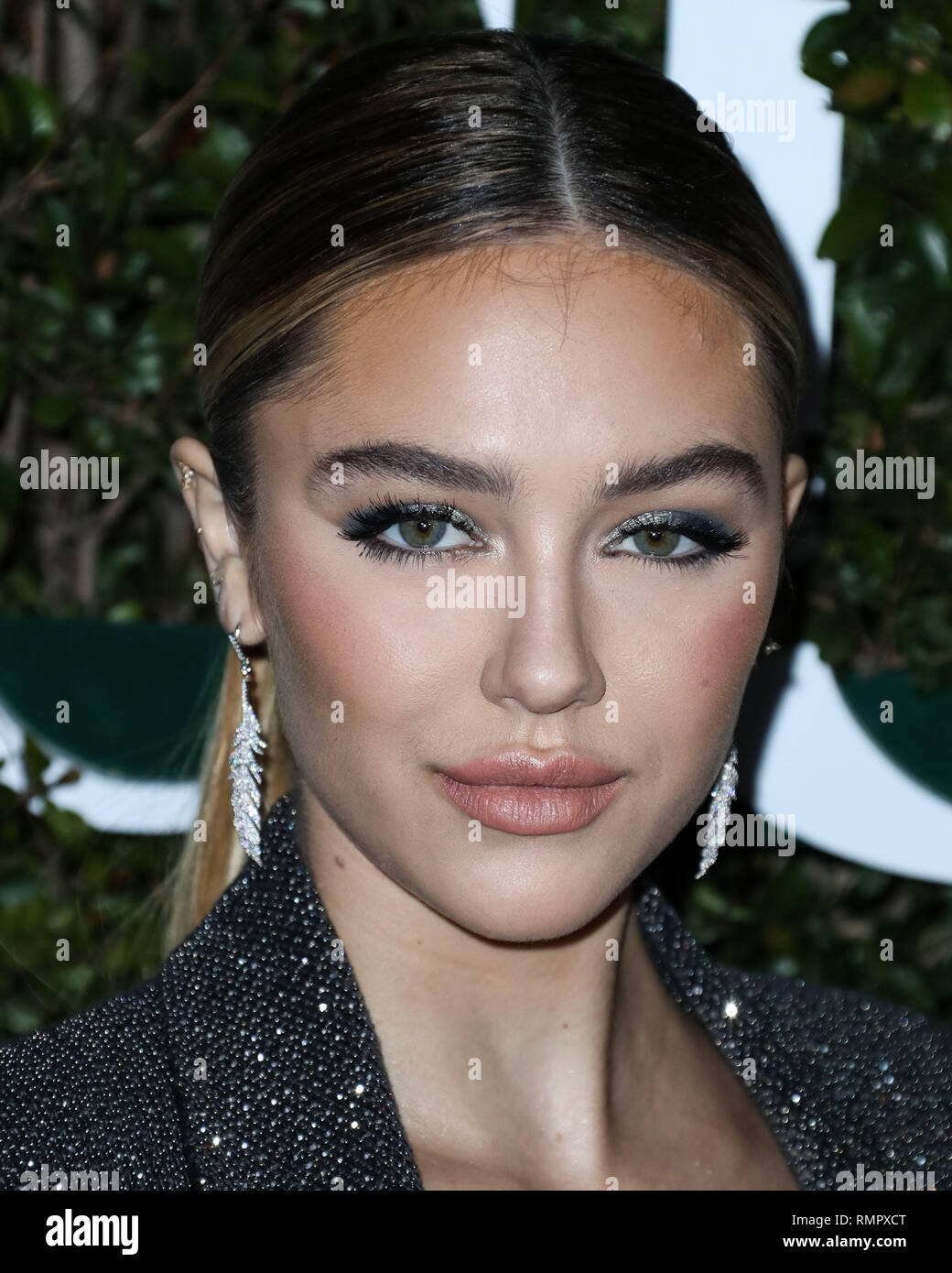 LOS ANGELES, CA, USA - FEBRUARY 15: Model Delilah Belle Hamlin arrives ...