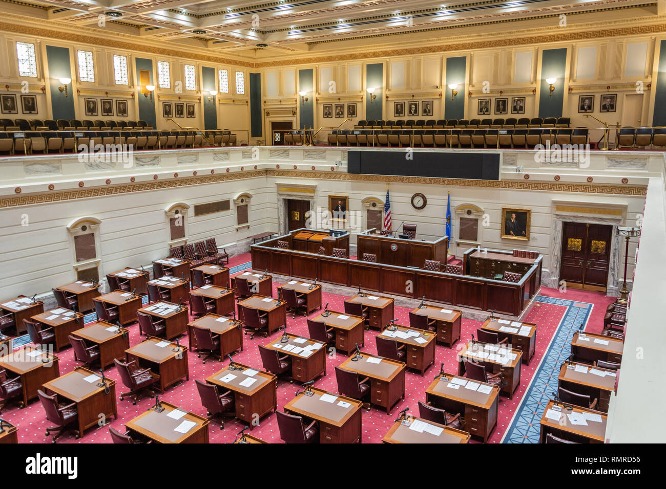Oklahoma state senate in session hi-res stock photography and images ...