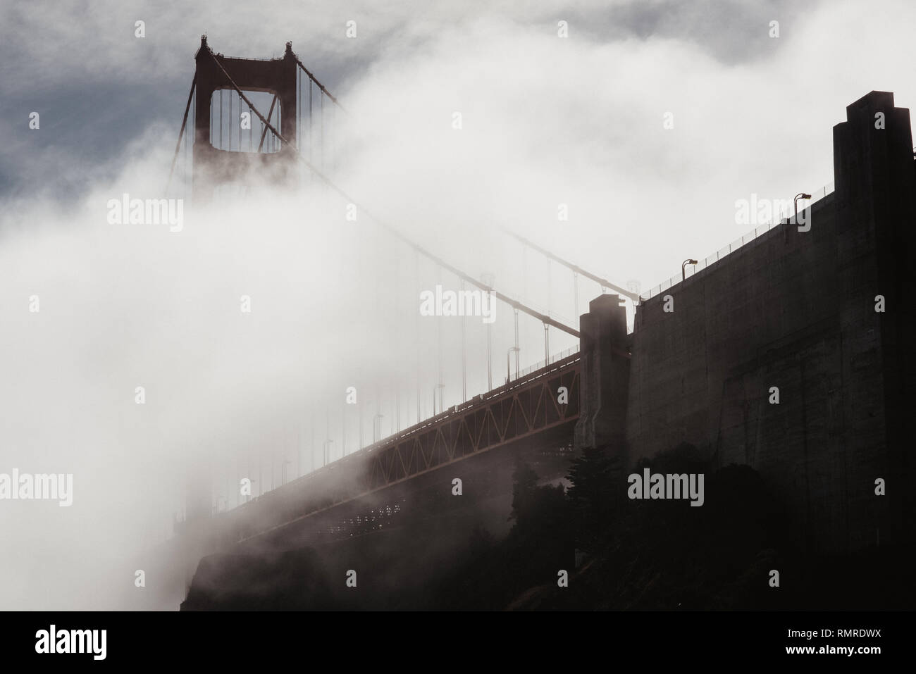 Golden Gate Bridge in the mist. San Francisco. CA Stock Photo - Alamy