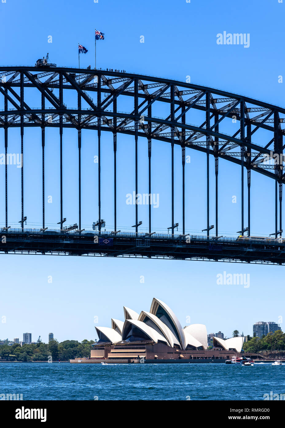 Sydney harbour with the opera house hi-res stock photography and images ...