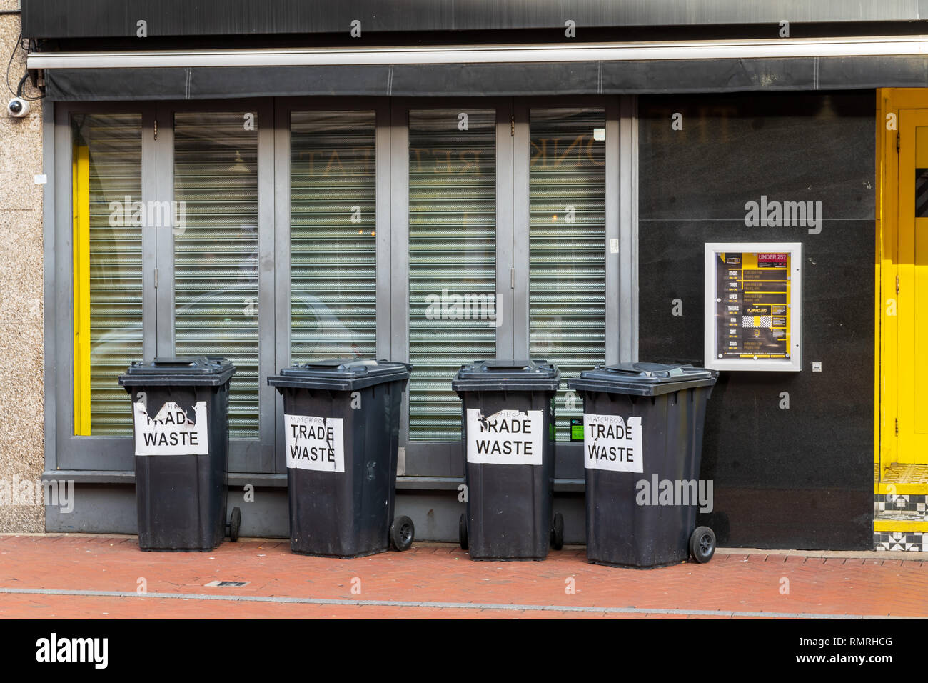 Four wheel wheelie bin hi-res stock photography and images - Alamy