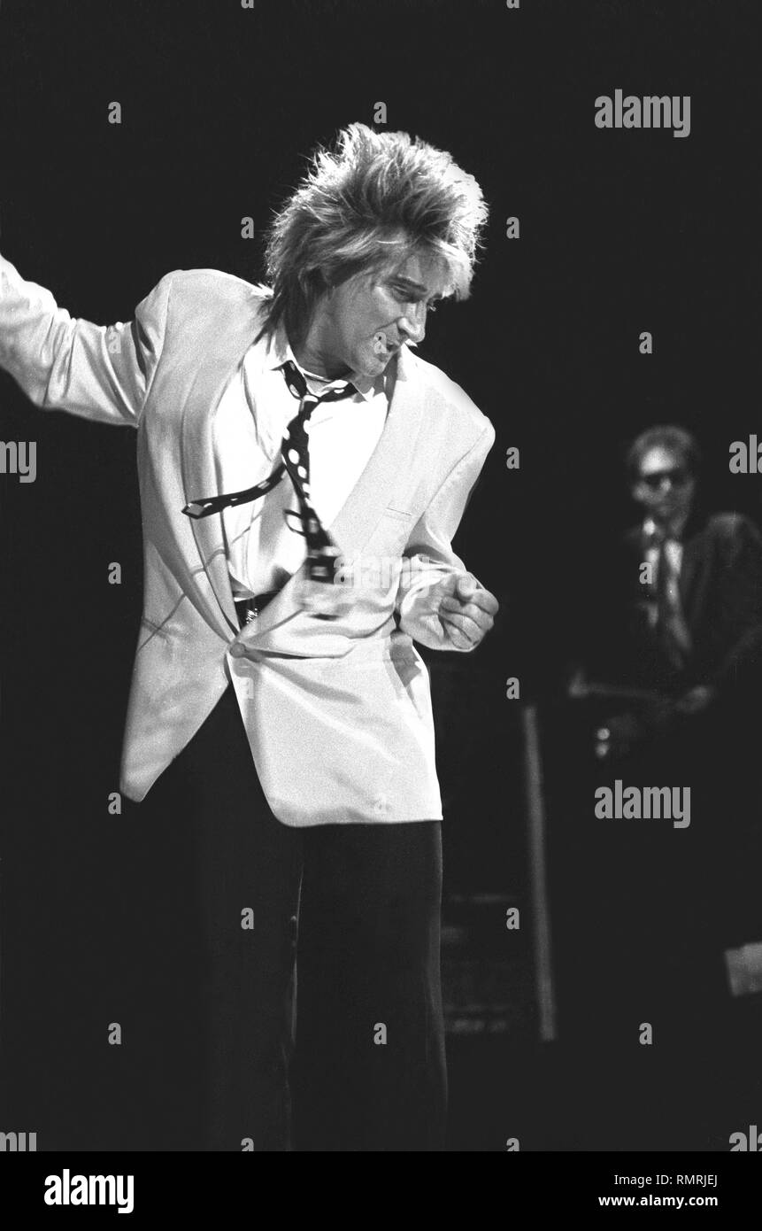 Rod stewart hi-res stock photography and images - Alamy